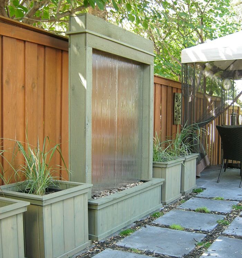 31+ Outdoor Water Wall Ideas That Deliver the Wow Factor in 2025
