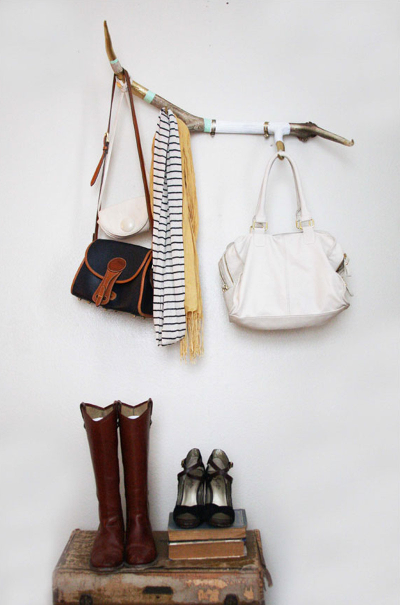 24+ Deer Antler Decor Ideas to Inspire in 2025 | Houszed