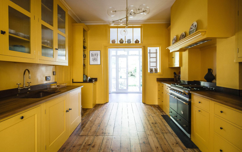 26+ Yellow Kitchen Ideas That Make the Sun Shine Indoors | Houszed