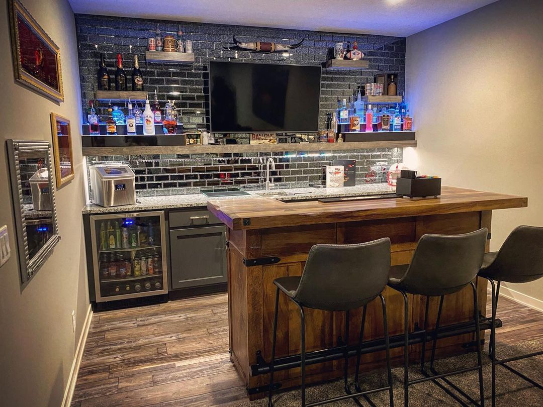 21+ Basement Bar Ideas to Raise a Drink To in 2025 | Houszed