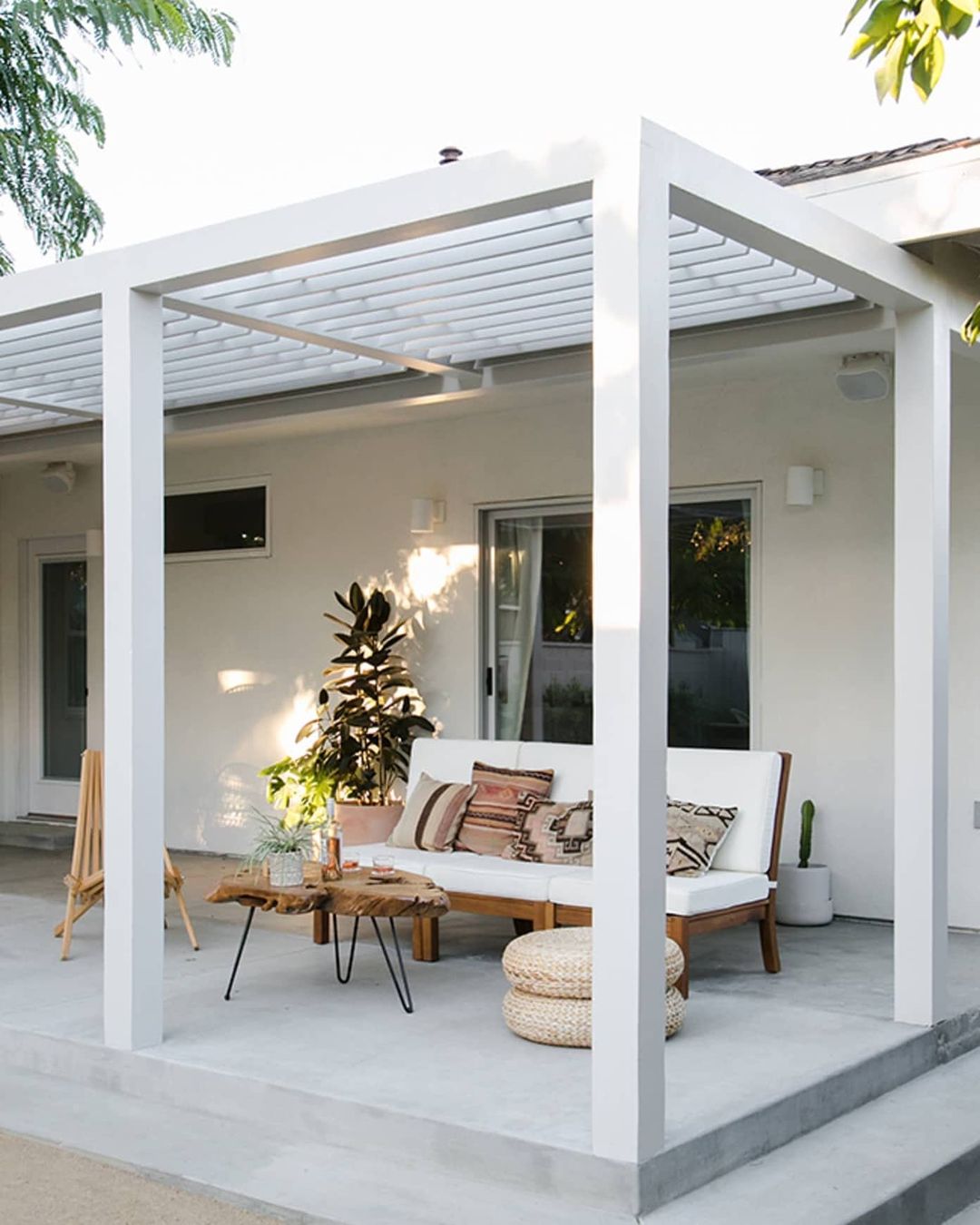 31+ Pergola Ideas To Impress Your Neighbors in 2025 | Houszed