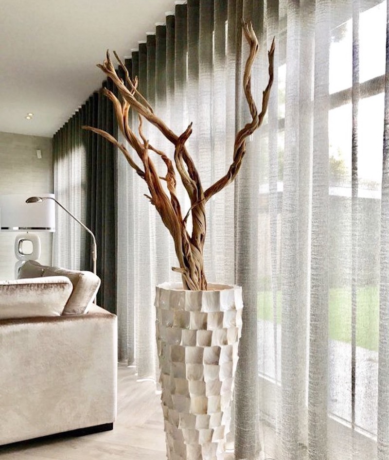 19+ Tree Branches Decoration Ideas That Will Surprise You in 2025 | Houszed