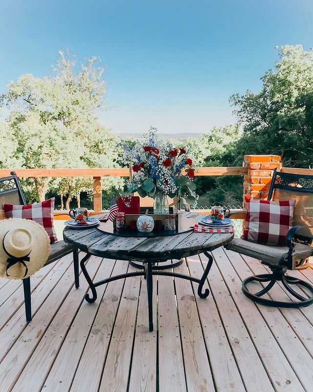 43+ Back Porch Decor Ideas That Hit Different in 2024 | Houszed