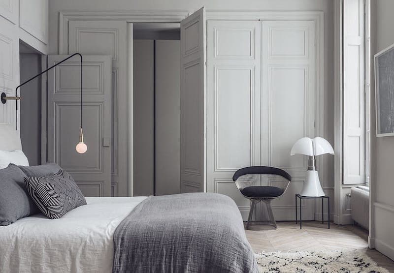 29+ Paris Bedroom Ideas That Scream 'Oh La La' in 2025 | Houszed