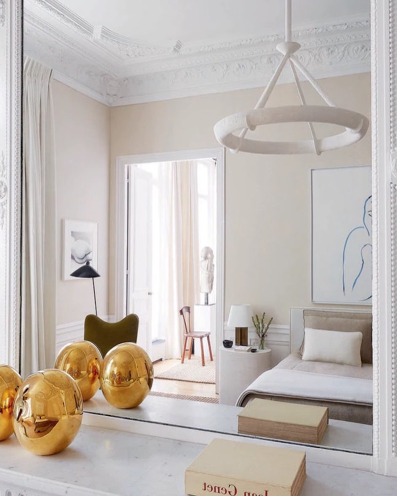 29+ Paris Bedroom Ideas That Scream 'Oh La La' in 2025 | Houszed