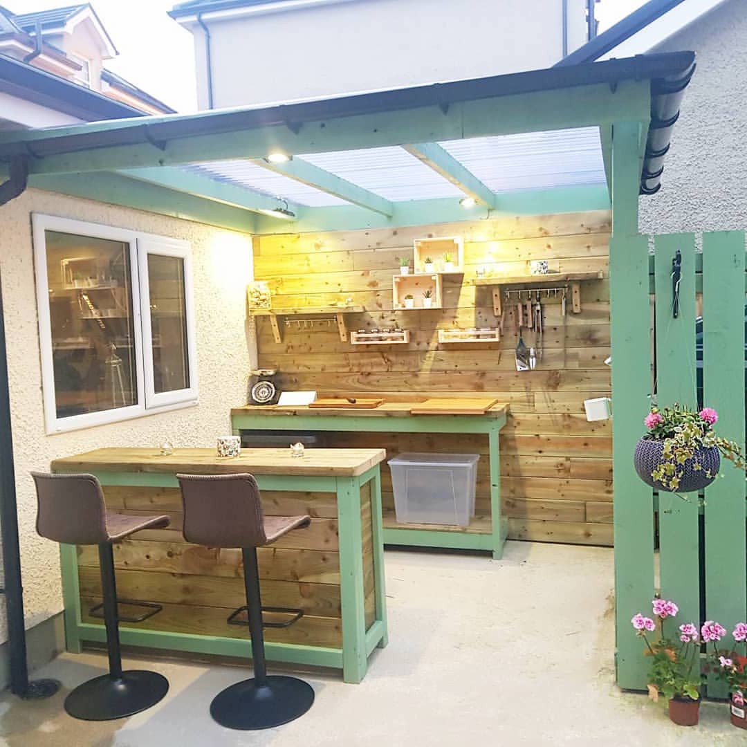 44+ Outdoor BBQ Area Ideas That Are Smoking Hot in 2025 | Houszed