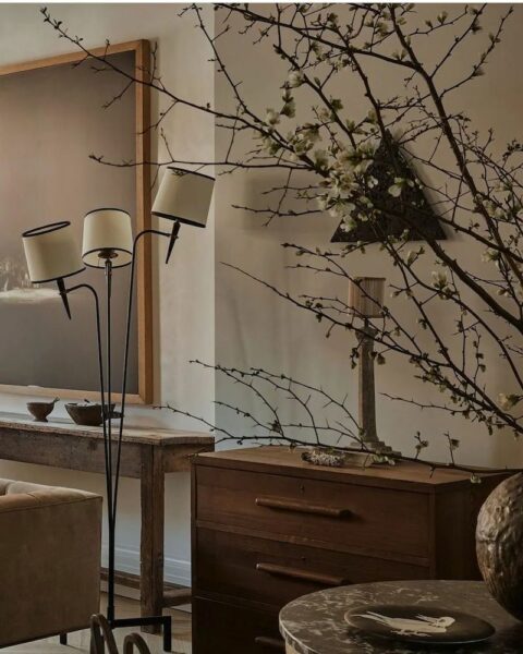 19+ Tree Branches Decoration Ideas That Will Surprise You in 2026 | Houszed