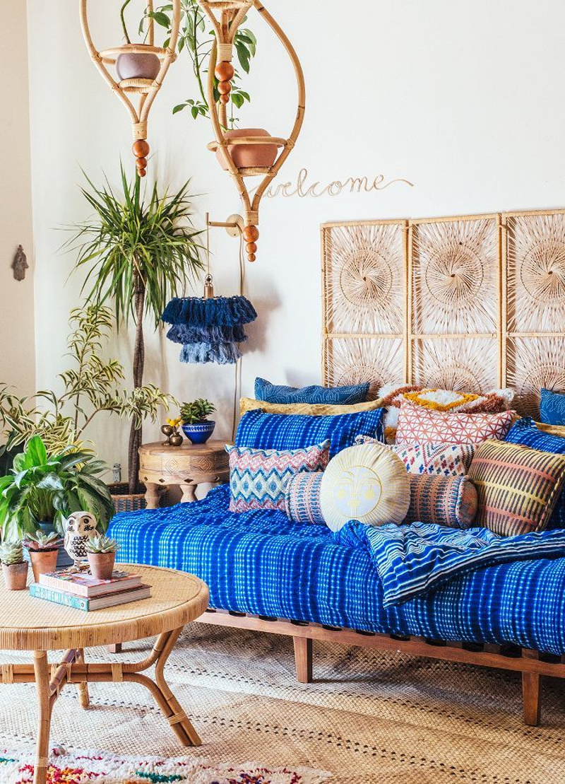 27+ Cool Boho Living Room Ideas That Inspire in 2025 | Houszed