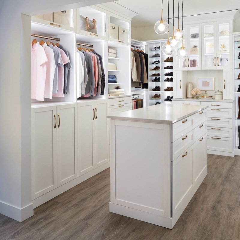 33+ Awesome Walk-In Closet Design Ideas That Impress 2025 | Houszed