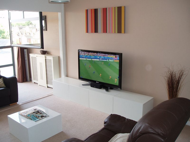 35+ IKEA Besta Unit Ideas & Hacks in 2025 | Houszed