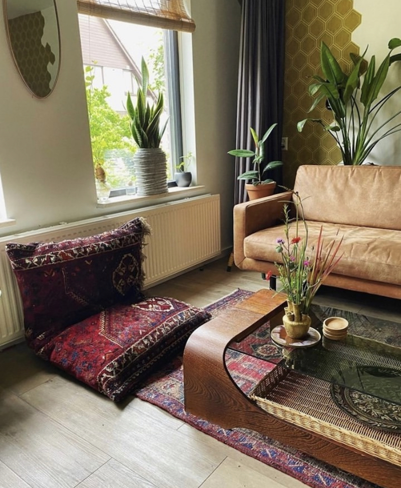 33+ Floor Seating Ideas That Help You Relax and Have Fun in 2025