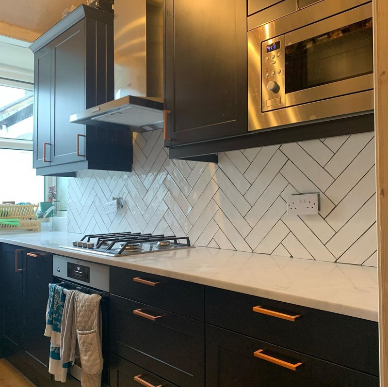 33+ Subway Tile Ideas That Deliver Timeless Design in 2024 | Houszed
