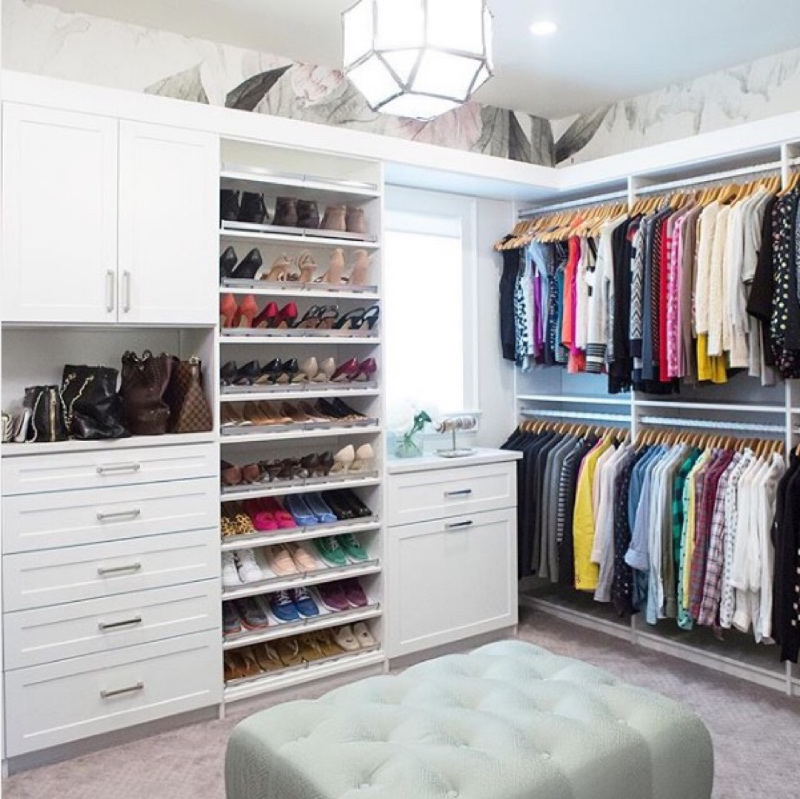33+ Awesome Walk-In Closet Design Ideas That Impress 2025 | Houszed