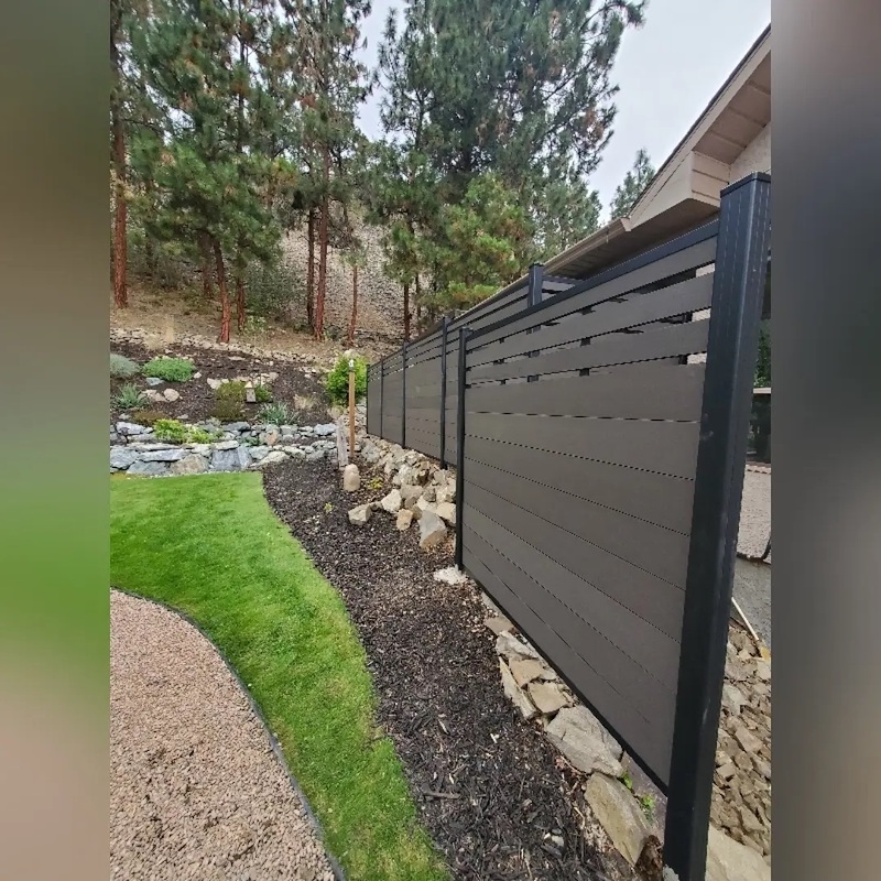 33+ Privacy Fence Ideas That Work in 2025 | Houszed
