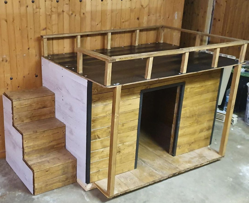 19+ DIY Dog House Ideas That Work in 2025 | Houszed