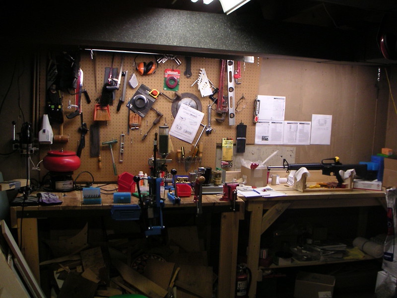 27+ Reloading Bench Ideas That Hit The Target in 2025 | Houszed