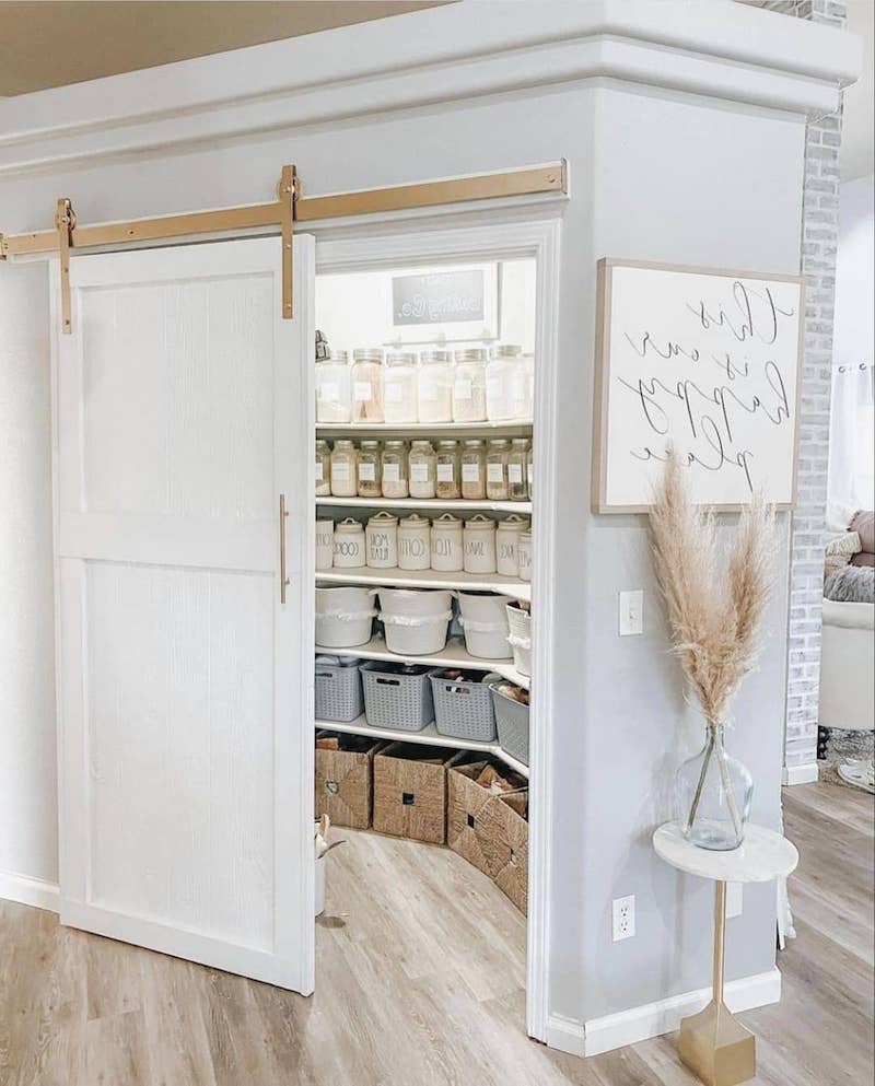 23+ Pantry Ideas That Will Make Your Friends Jealous in 2025 | Houszed