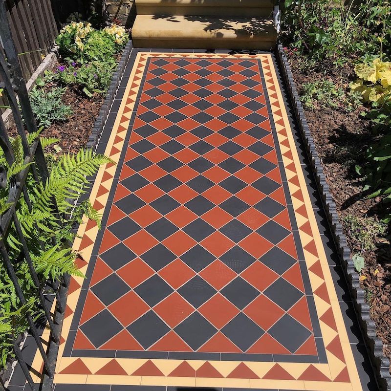 21+ Victorian Path Ideas That Look Stunning in 2025 | Houszed