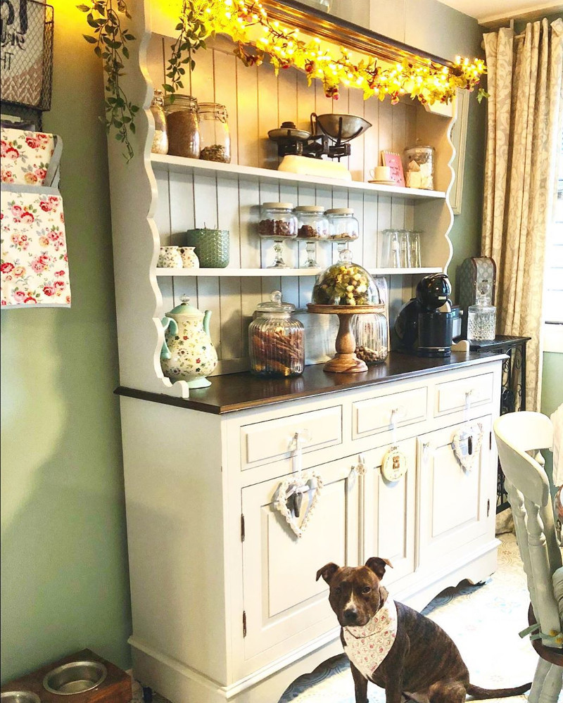 25+ Shabby Chic Kitchen Ideas That Inspire in 2025 | Houszed