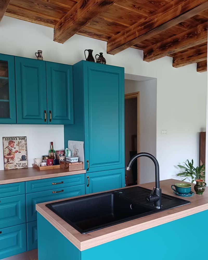 19+ Turquoise Kitchen Ideas To Make You Smile in 2025 | Houszed