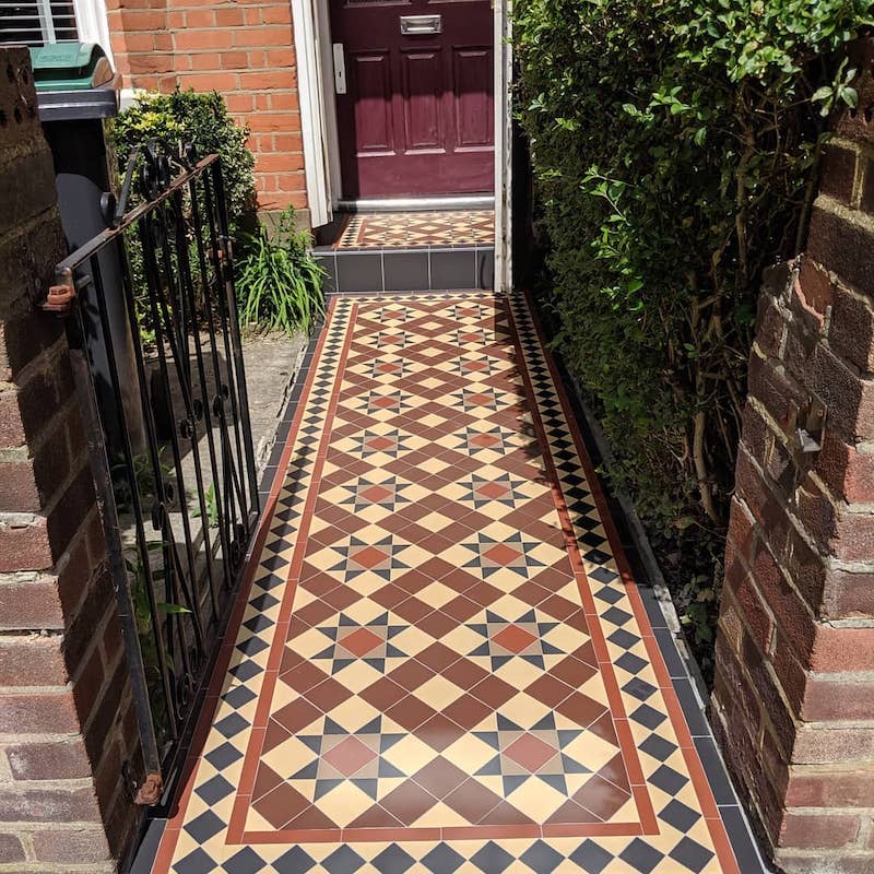 21+ Victorian Path Ideas That Look Stunning in 2025 | Houszed