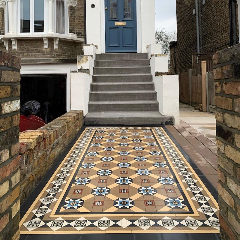 21+ Victorian Path Ideas That Look Stunning in 2025 | Houszed