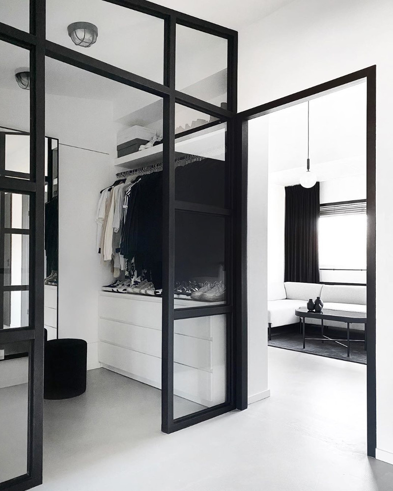 33+ Awesome Walk-In Closet Design Ideas That Impress 2025 | Houszed