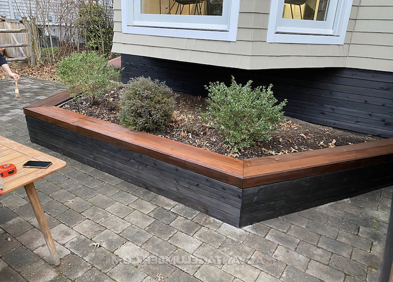 27+ Planter Bench Ideas That Make You Want to Sit Down in 2025 | Houszed