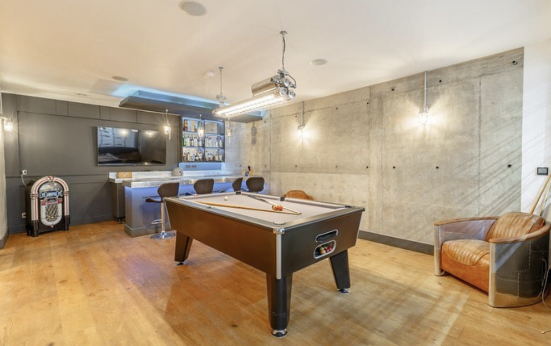 31+ Basement Game Room Ideas That Hit the Mark in 2025 | Houszed