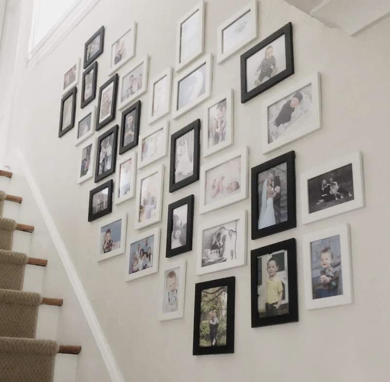 43+ Staircase Gallery Wall Ideas That Are Picture Perfect in 2025