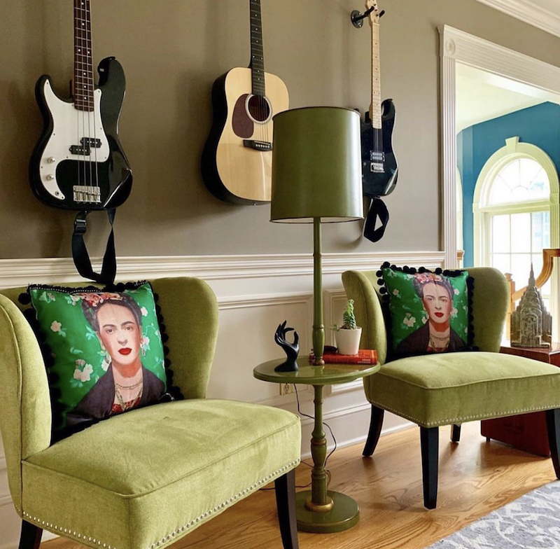 33+ Guitar Room Ideas That Hit The Right Note in 2025 | Houszed