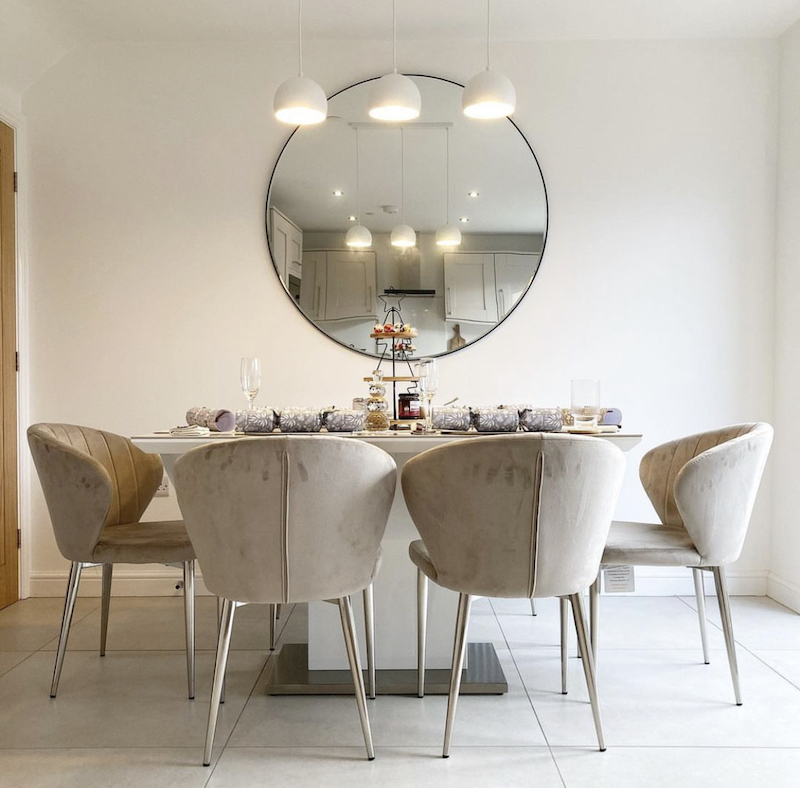 33+ Dining Room Mirror Ideas That Totally Reflect Your Style | Houszed