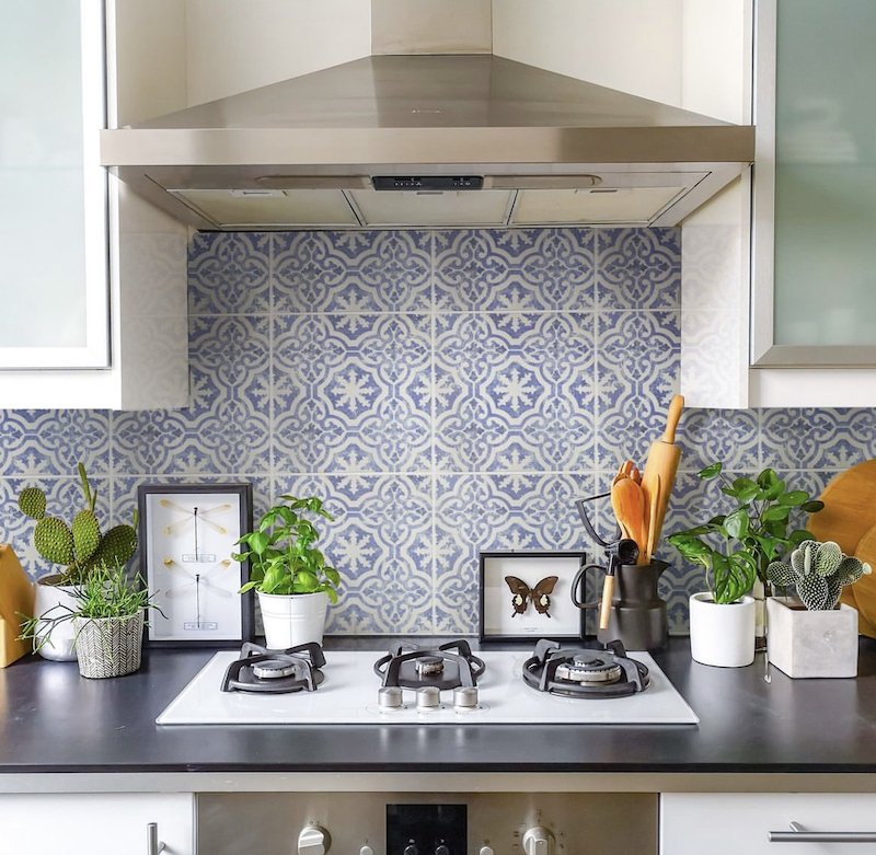 67+ Kitchen Backsplash Ideas That Hit Hard in 2025 | Houszed