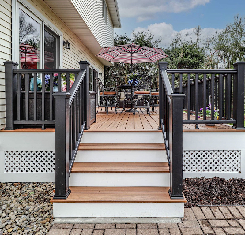 27+ Deck Skirting Ideas That Deliver in 2025 | Houszed