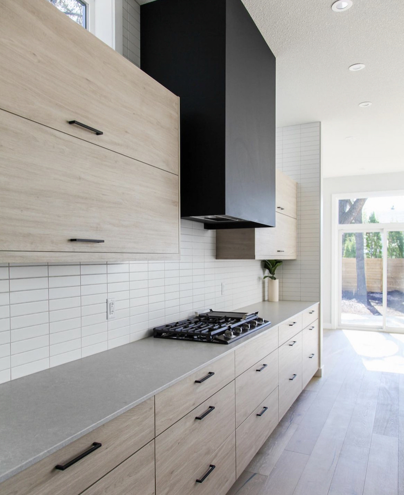 67+ Kitchen Backsplash Ideas That Hit Hard in 2025 | Houszed