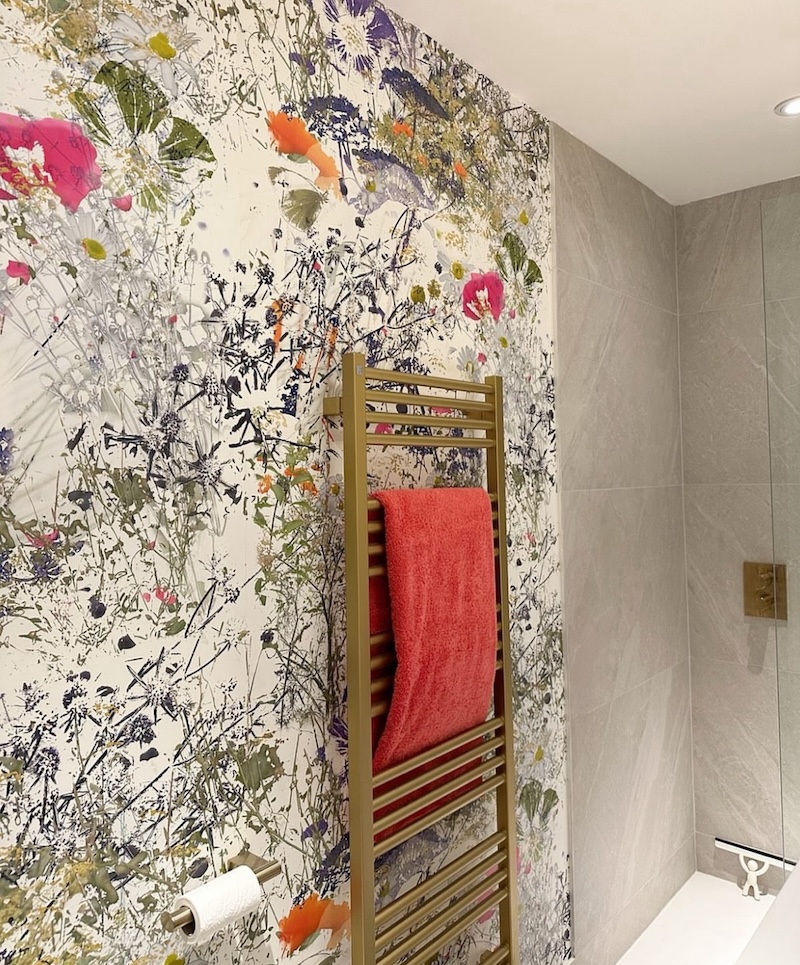 47+ Bathroom Wallpaper Ideas For Your Oasis in 2025 | Houszed