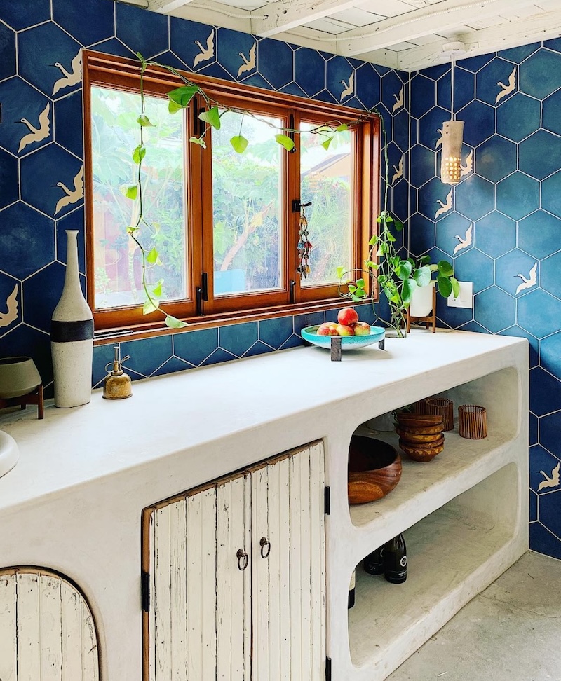 Colorful Chaos: 43+ Bohemian Kitchen Ideas That Spice Up Your Cooking Space