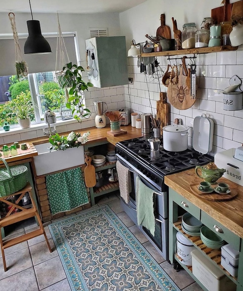 Colorful Chaos: 43+ Bohemian Kitchen Ideas That Spice Up Your Cooking Space
