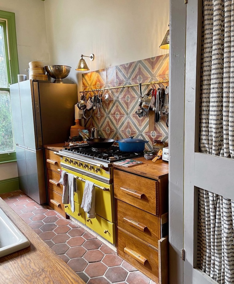 Colorful Chaos: 43+ Bohemian Kitchen Ideas That Spice Up Your Cooking Space