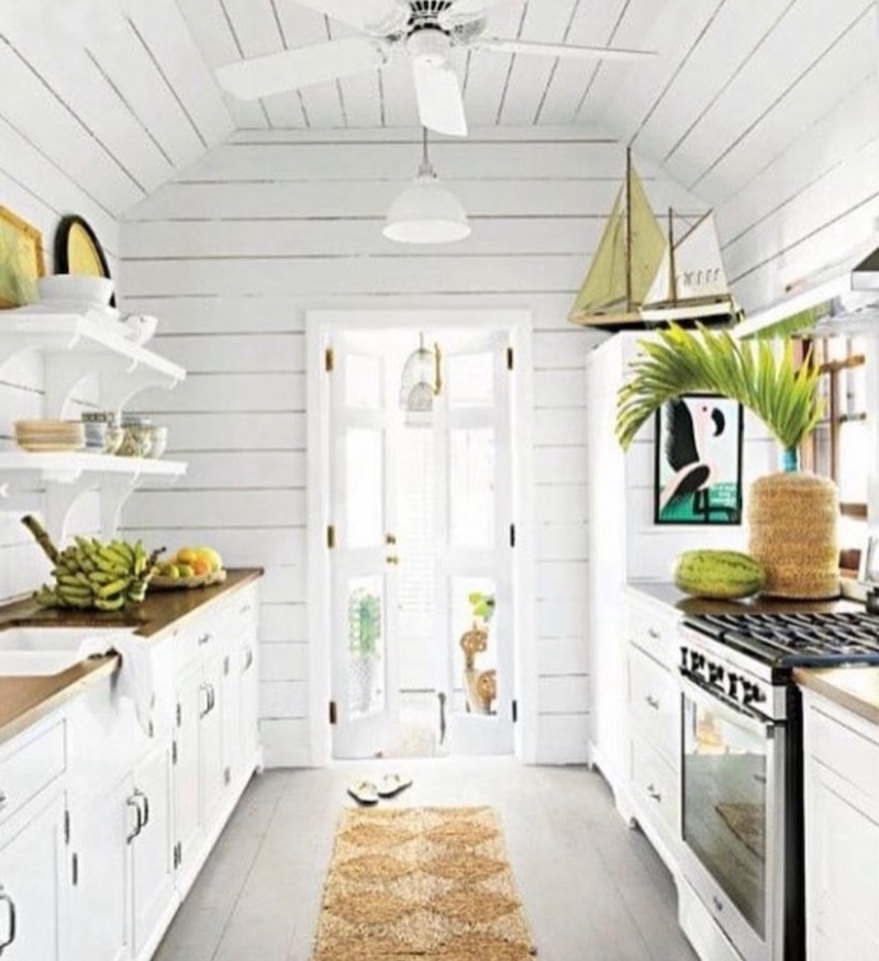 Seashore Chic: 37+ Coastal Cottage Kitchen Ideas That Capture the Essence