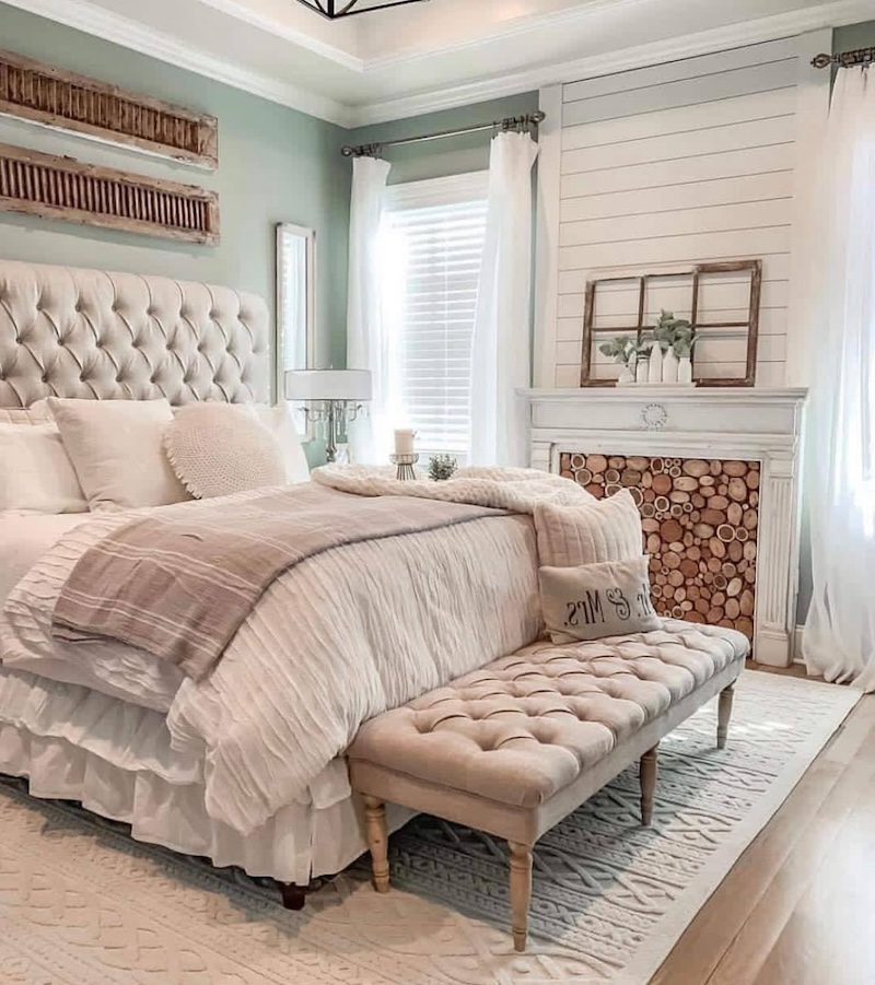 Country Chic: 57+ Farmhouse Bedroom Ideas For Cozy Elegance
