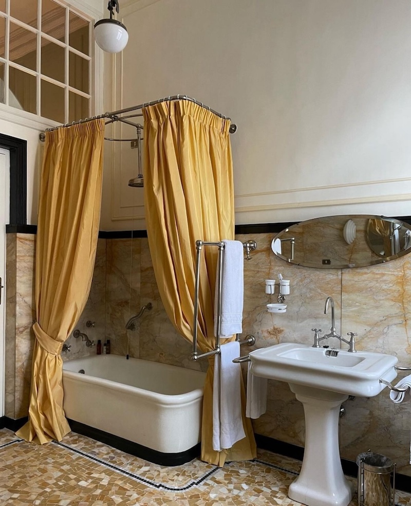 Industrial Glam: 33+ Loft Bathroom Ideas That Redefine Luxury