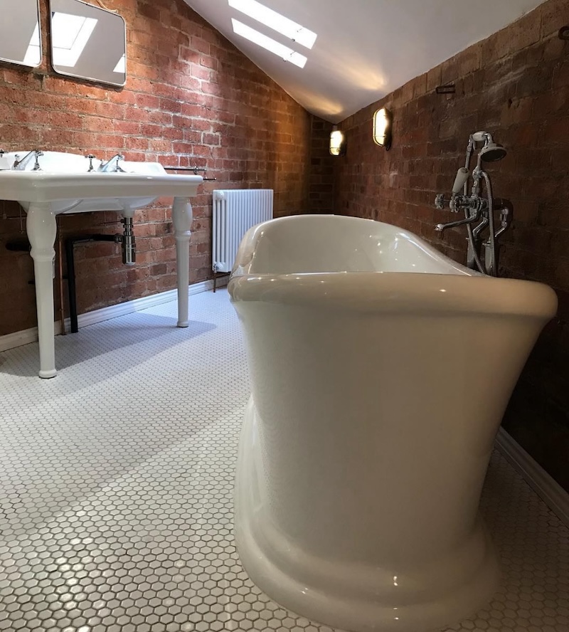 Industrial Glam: 33+ Loft Bathroom Ideas That Redefine Luxury